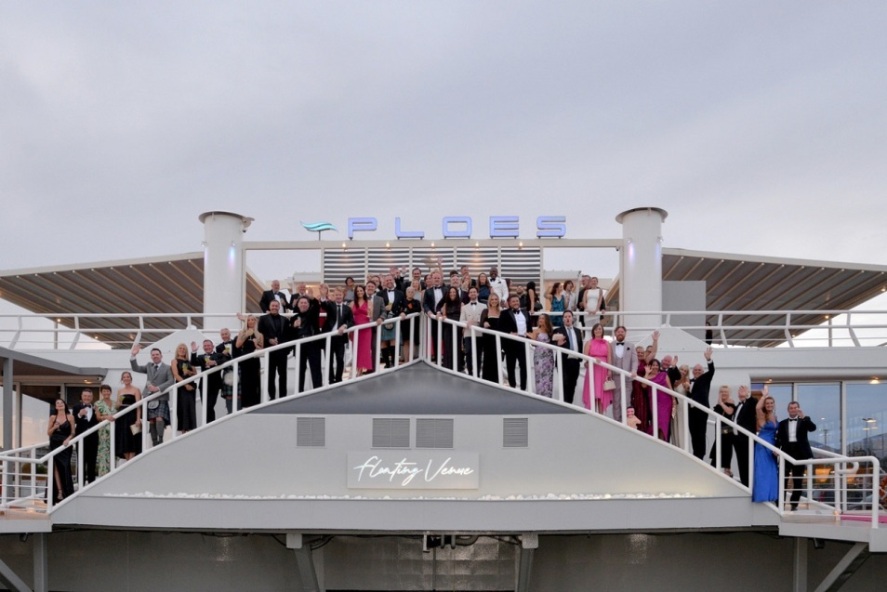 CO Manufacturing Marks 20 Years in Style with a Spectacular Gala Dinner ...